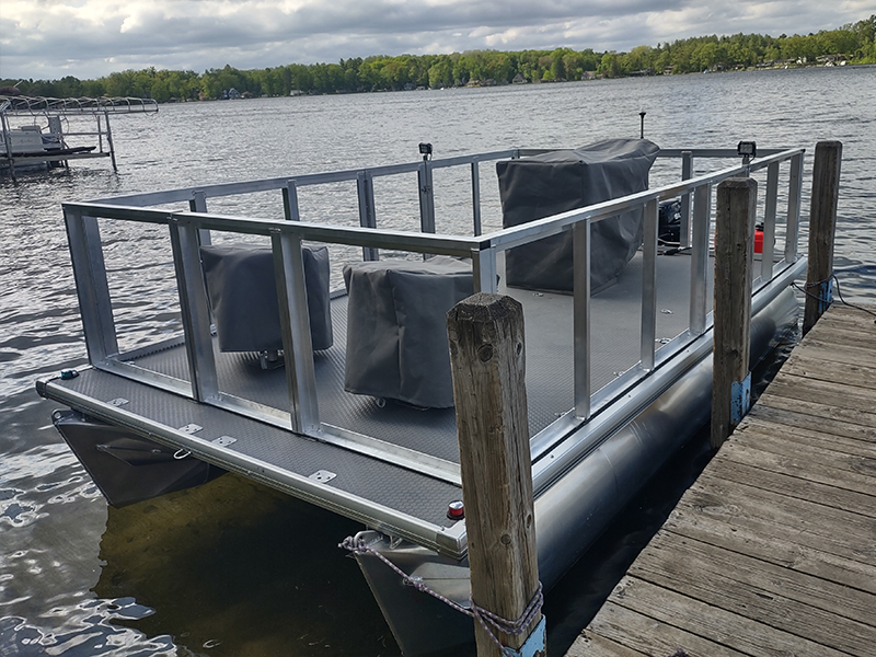 UTL-14R Commercial Pontoon Boat